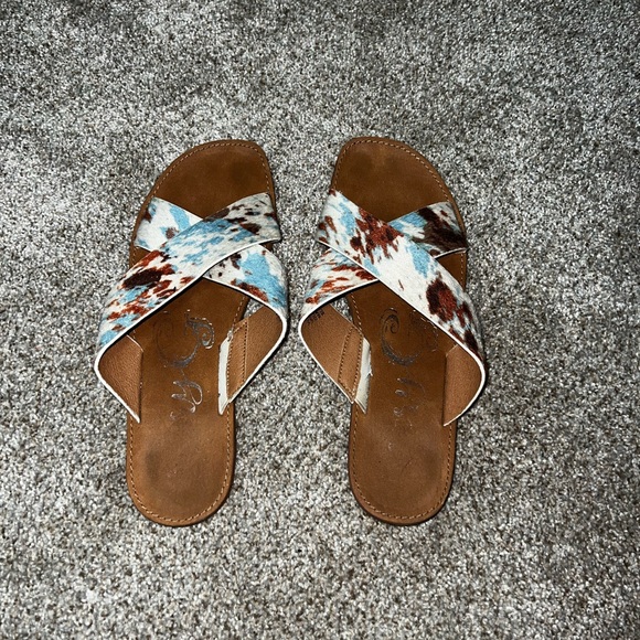 Very G | Shoes | Very G Leather Cow Hide Sandals | Poshmark